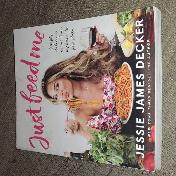 Dey Street Books | Kitchen | Jessie James Decker Just Feed Me | Poshmark